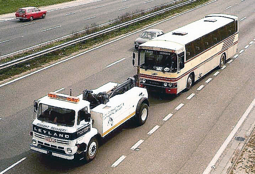 Bus company breakdown trucks - Classic & Vintage Commercials