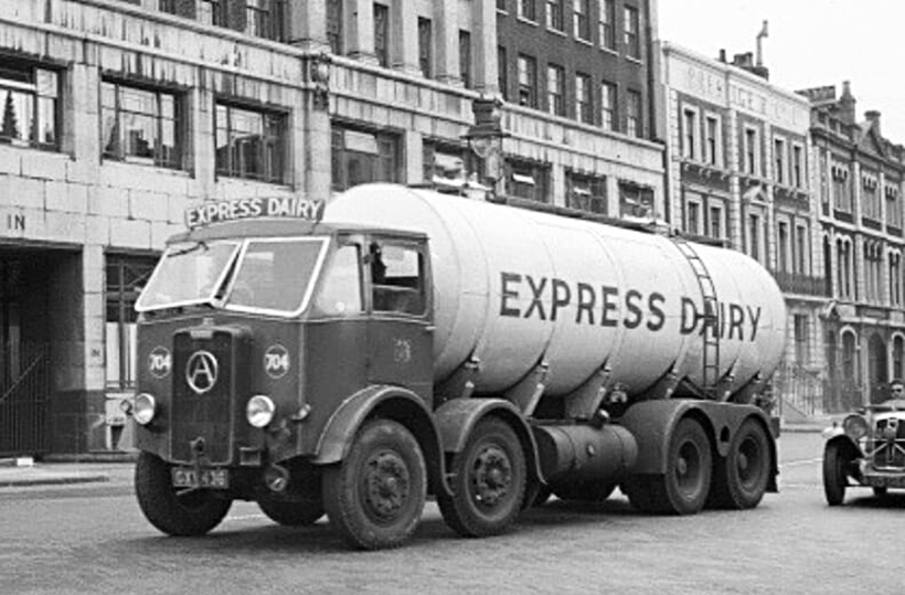 The Express Dairy Motorised Fleet - Classic & Vintage Commercials