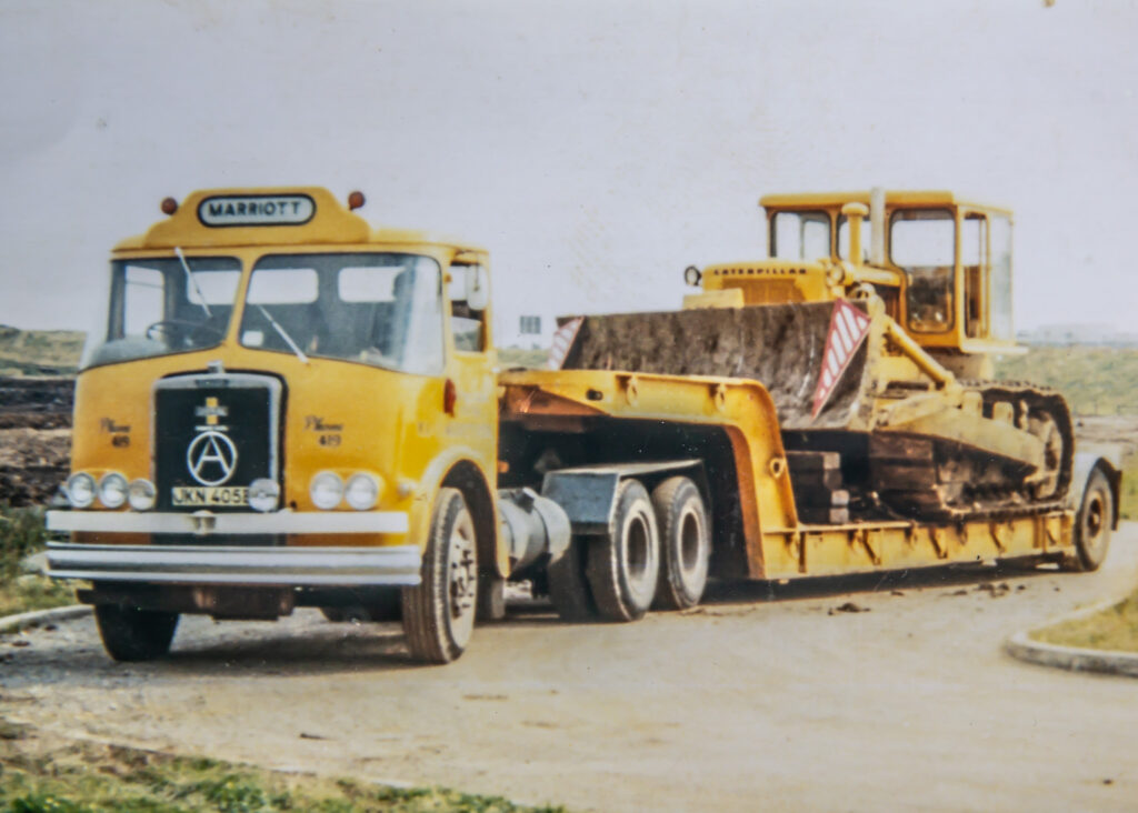 ATKINSON VENTURER HEAVY HAULAGE CLASSIC - Classic & Vintage Commercials